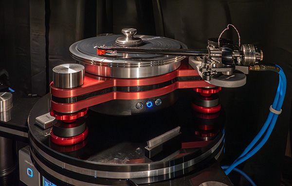 High-End Bliss: Scott Walker Audio, Acora Acoustics, VAC, VPI, Cardas ...